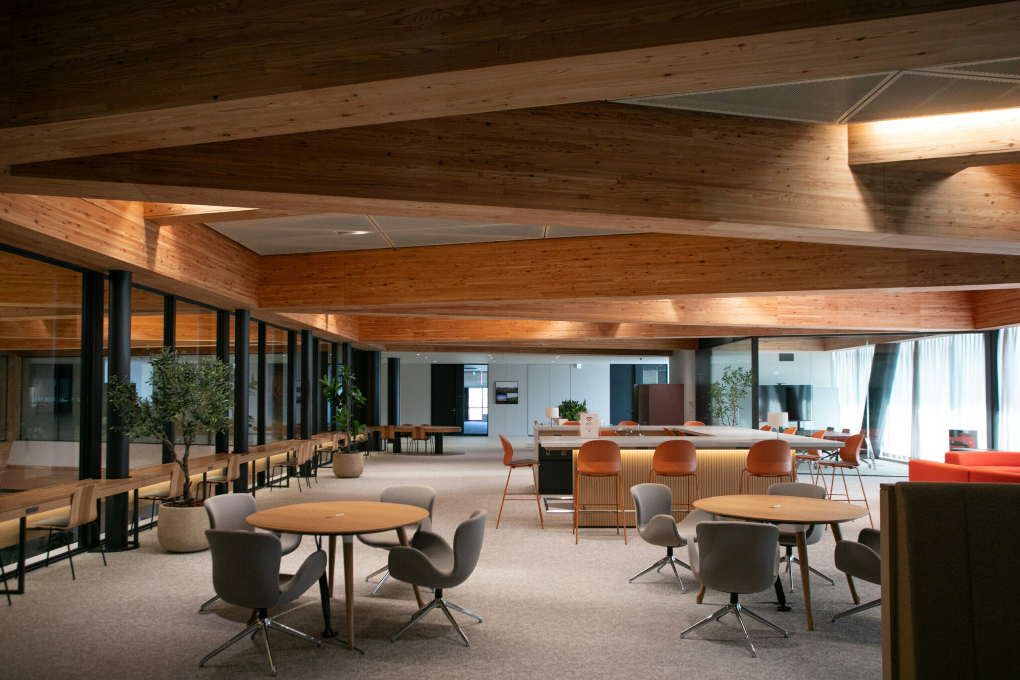 【現地レポート】大熊町・JR大野駅前に誰でも使えるコワーキングスペースがある「CREVAおおくま」＆商業施設「クマSUNテラス」が誕生！ | 未来ワークふくしま